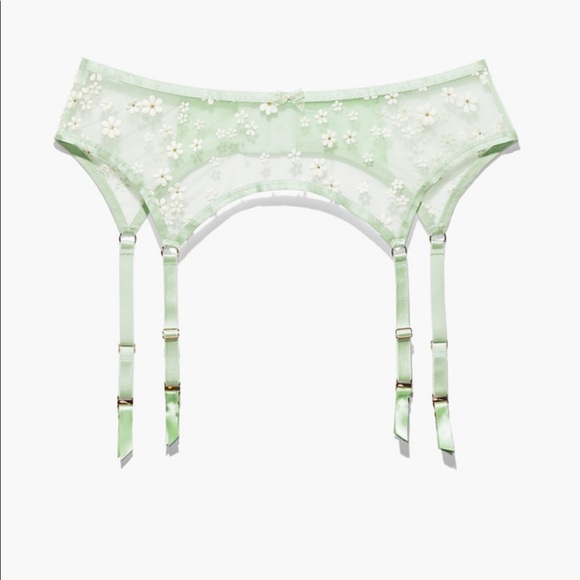 Savage X Fenty | Intimates & Sleepwear | Savage X Fenty Puff Daisy ...